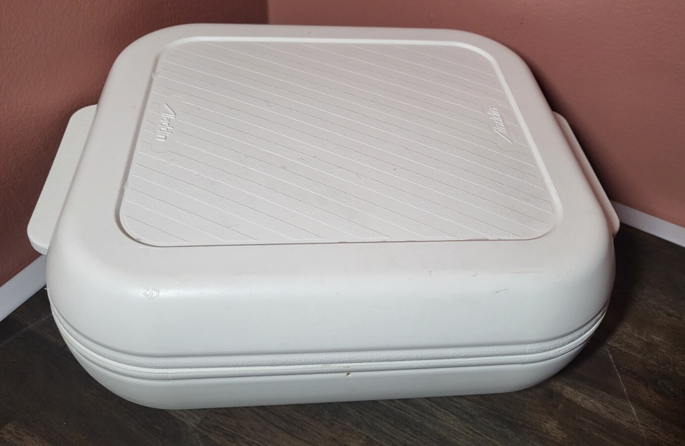 Aladdin Tempreserve ISC 170 Insulated Food Carrier Holds an 8x8" Dish ...