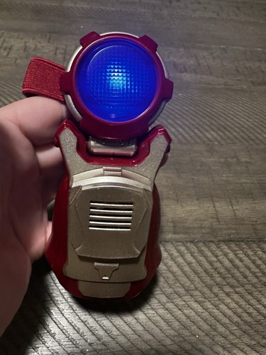 Marvel Iron Man Wrist Arc FX Repulsor Lights Sounds Super Hero Toy 2012 ...