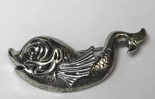 DETAILED VINTAGE STERLING SILVER KOI FISH CARP BROOCH PIN ANIMAL OCEAN ...