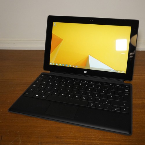 Microsoft Surface RT Windows 8.1RT 32GB Wi-Fi 10.6 inch Tablet - Black ...