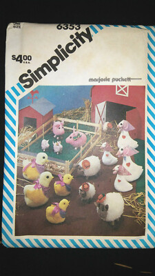 Simplicity Crafts Sewing Pattern 6353 Marjorie Puckett Set of Barnyard ...