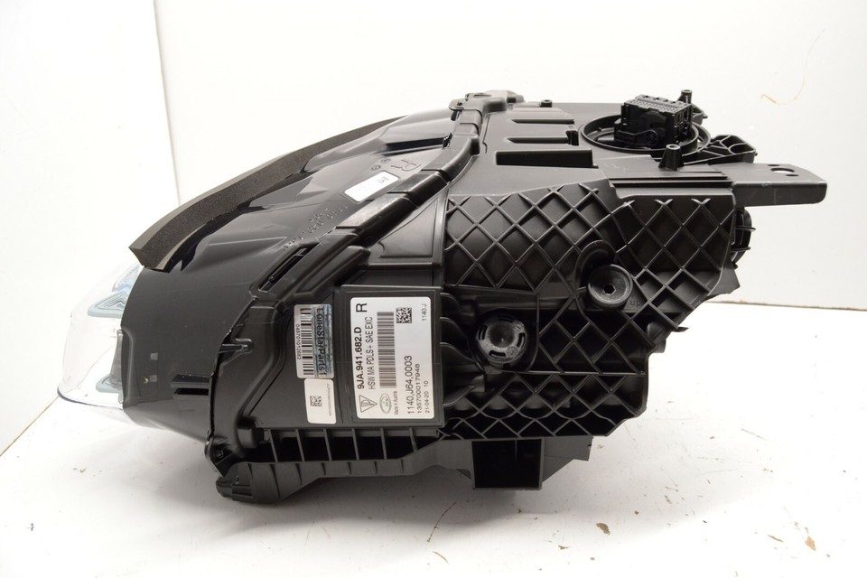 2020 2021 Porsche Taycan Matrix LED Right side Headlight 9JA941682D OEM ...