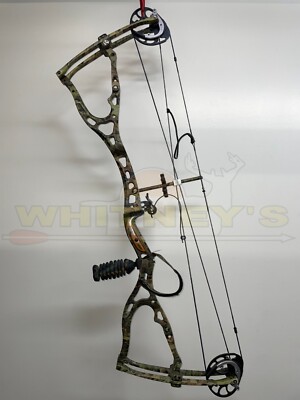 Used Bowtech Commander - Right Hand - 70lbs - 26.5"-31.5" - Mossy Oak ...