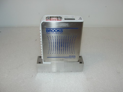 Brooks Instrument GF120CXXC Xe 200sccm GF Series Mass Flow Controller ...