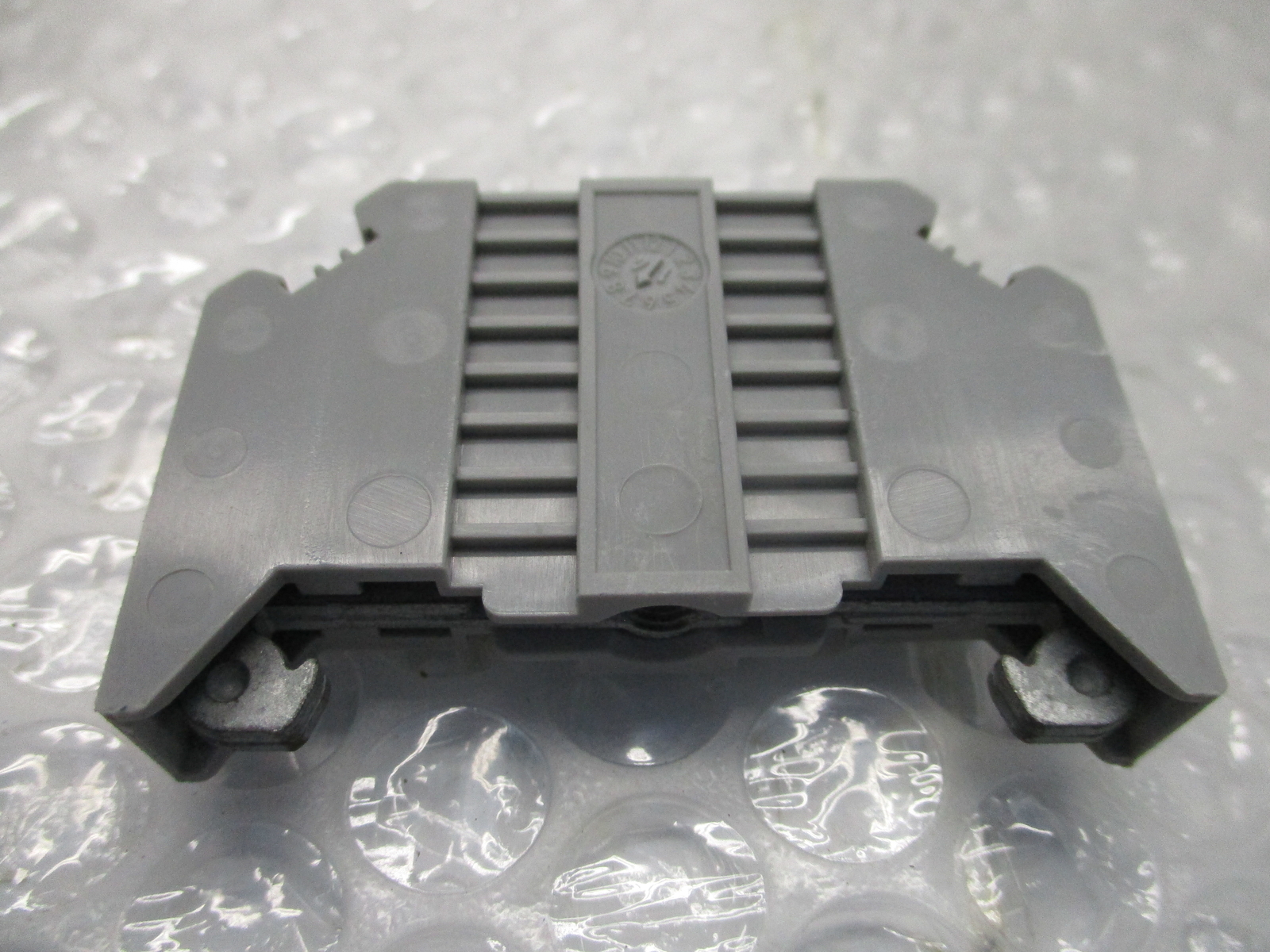 PHOENIX CONTACT E/NS35N 0800886 END CLAMP LOT OF 50 NSNP | eBay