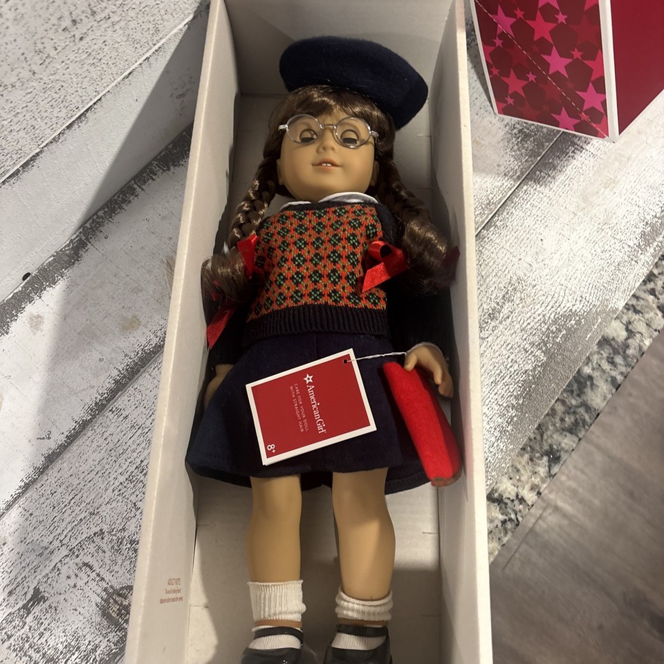 American Girl Molly McIntire 18" Doll 2008 with Accessories | eBay