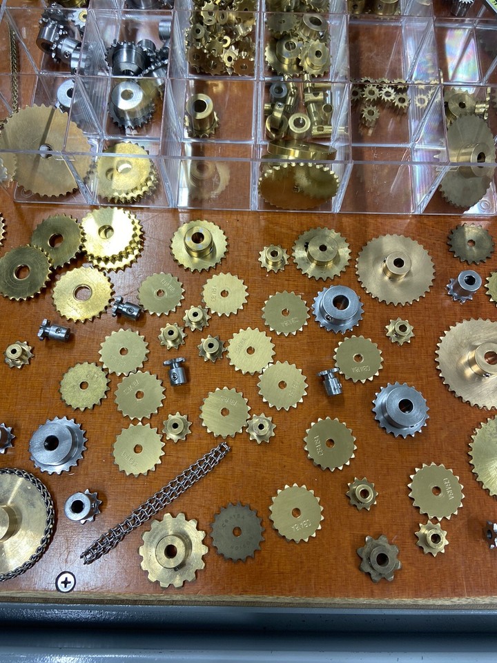 1 BRASS LADDER CHAIN SPROCKET 20 TEETH 1A PITCH- .185" LINK PITCH 65 ...