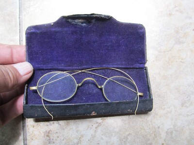Optical - Victorian Eye Glasses