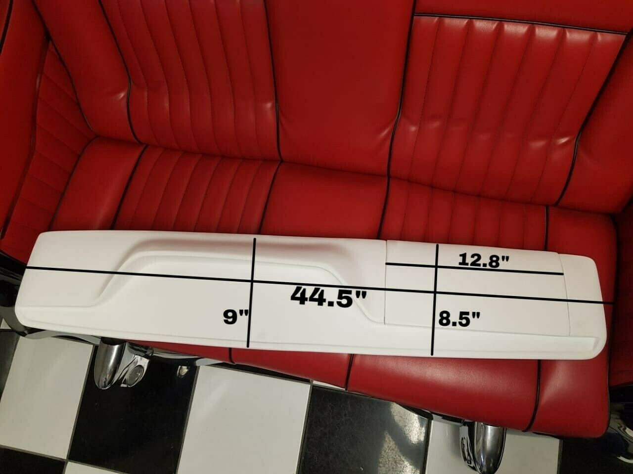 1970,71 challenger console , with glove box door , restomod, pro ...