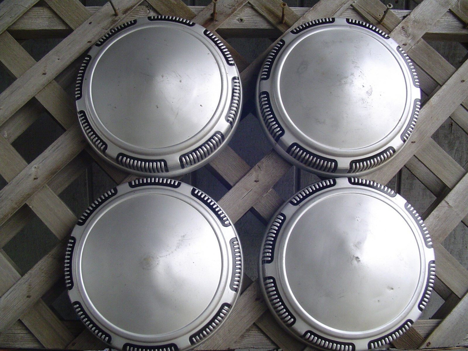 VINTAGE PLYMOUTH DODGE CHRYSLER POLICE DOGDISH HUBCAPS WHEEL COVER ...