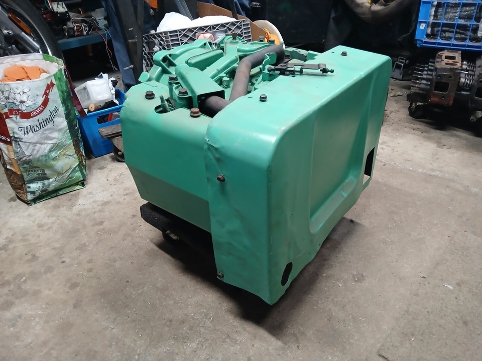 Onan engine long block. 60 cubic inch, twin cylinder | eBay