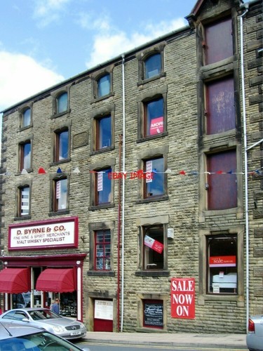 PHOTO CLITHEROE - VICTORIA BUILDINGS ON KING STREET. 2011 | eBay