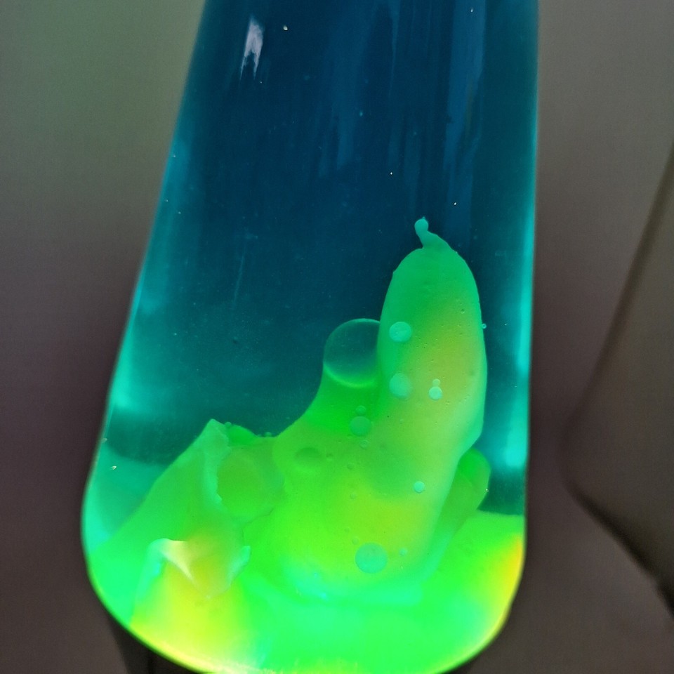 Vintage Lava Lite 90s Sliver Base 16 Inch Lava Lamp- Green Lava | eBay