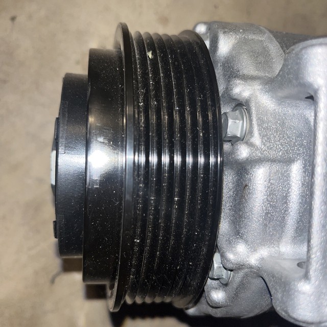 AC Compressor 0022306211 Fits 2012 MERCEDES BENZ S550 W221 for sale ...