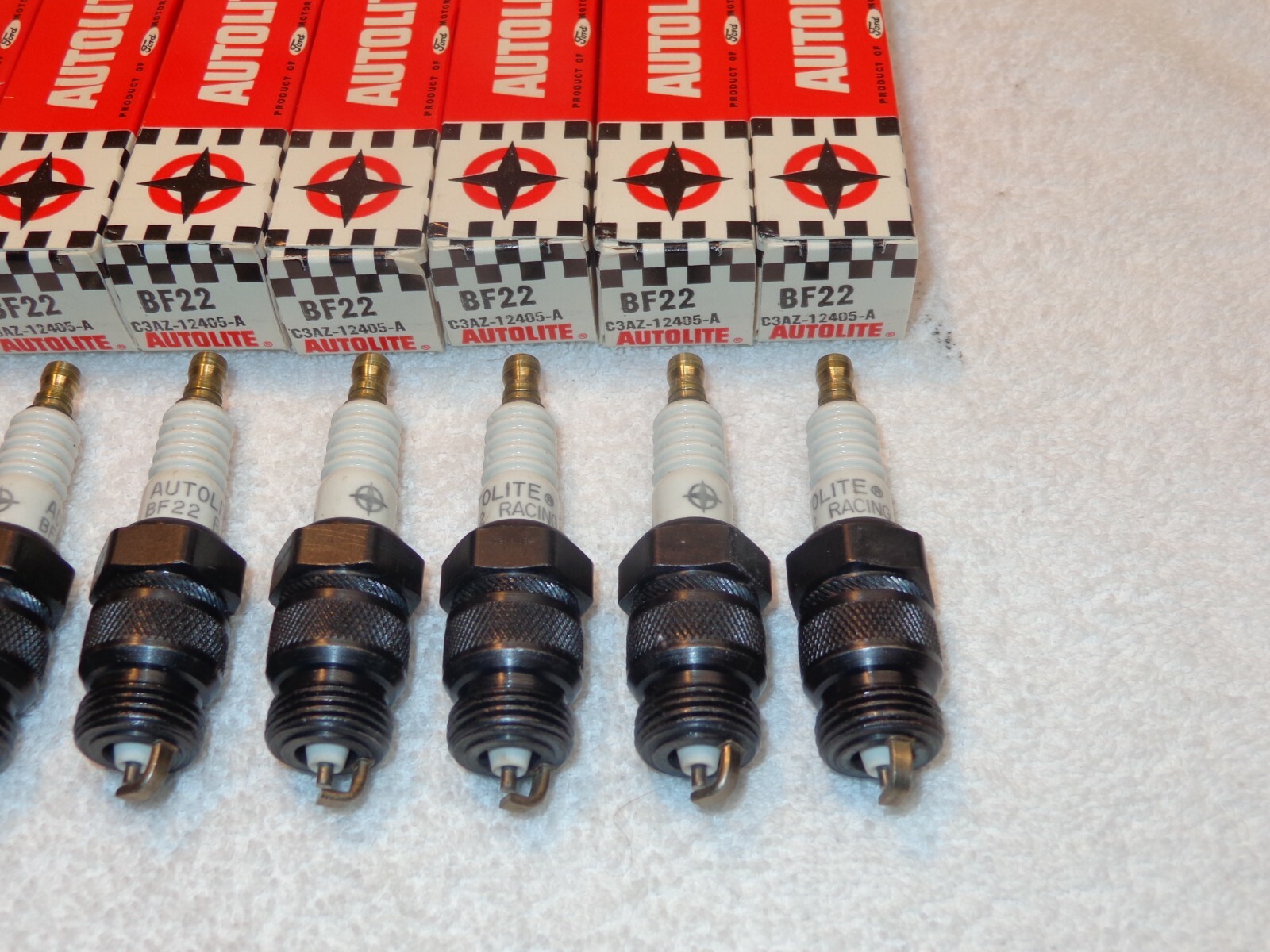 ‘NOS’ Ford Autolite BF-22 Spark Plugs...‘STAR LOGO’.....High ...