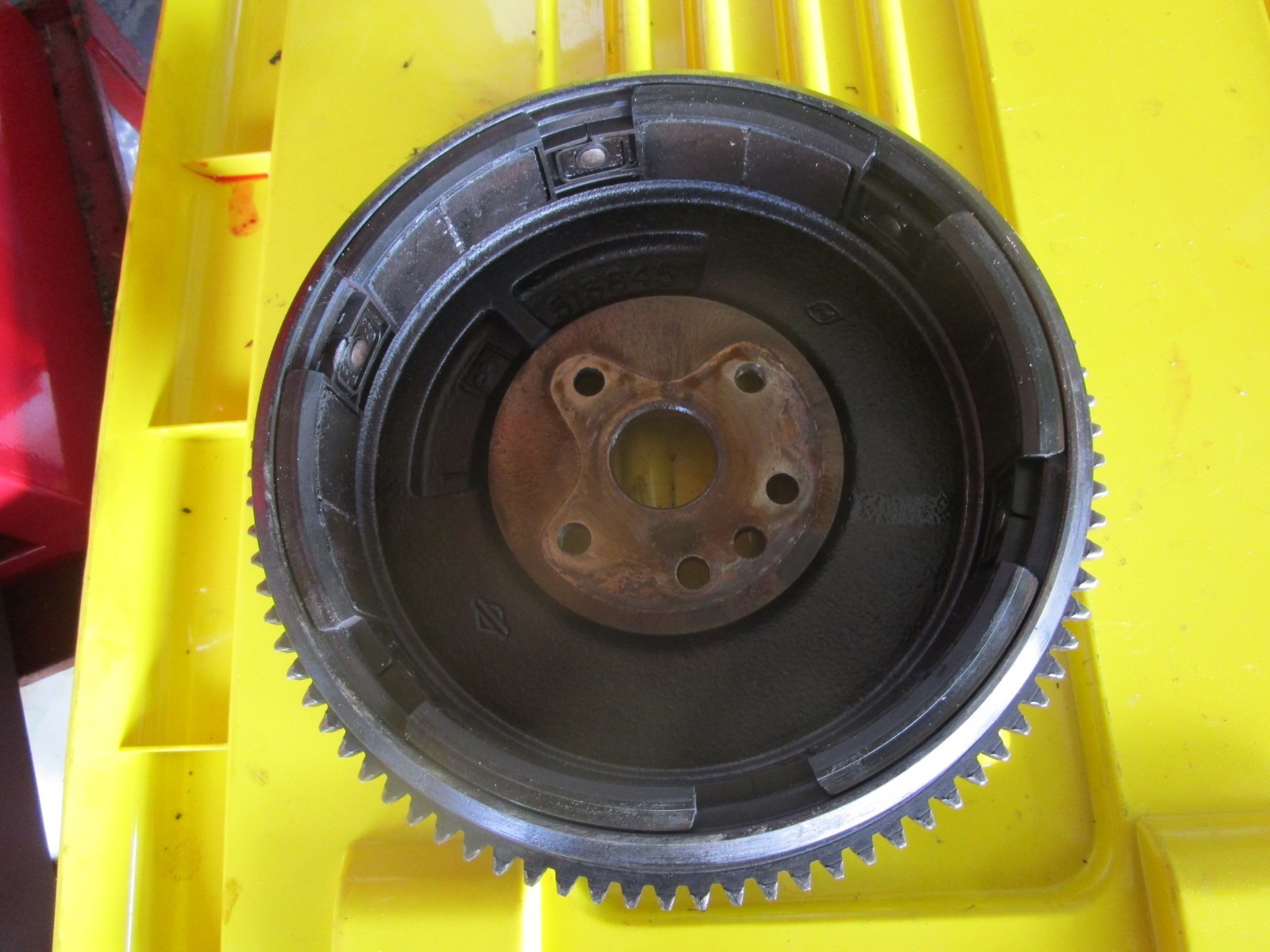 Johnson Evinrude outboard V6 FLYWHEEL 0584350 150HP 175hp GOOD MAGNETS ...