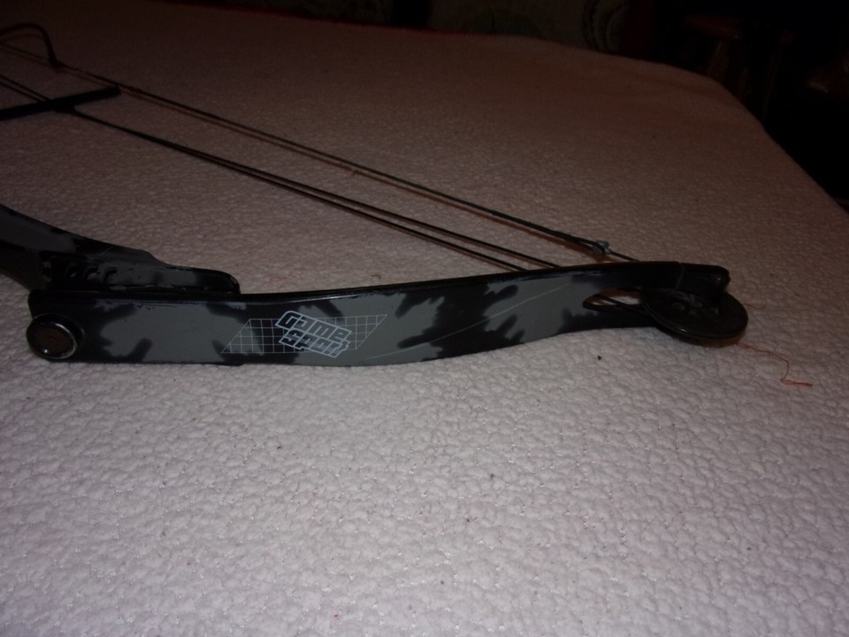 PSE Game Sport Compound Bow | eBay