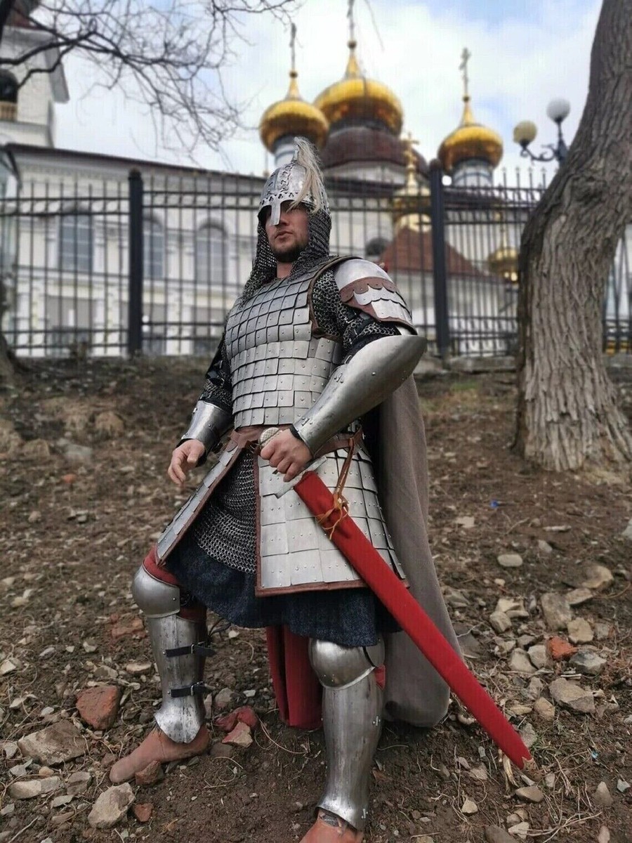 Unique Medieval Suits Of Armor