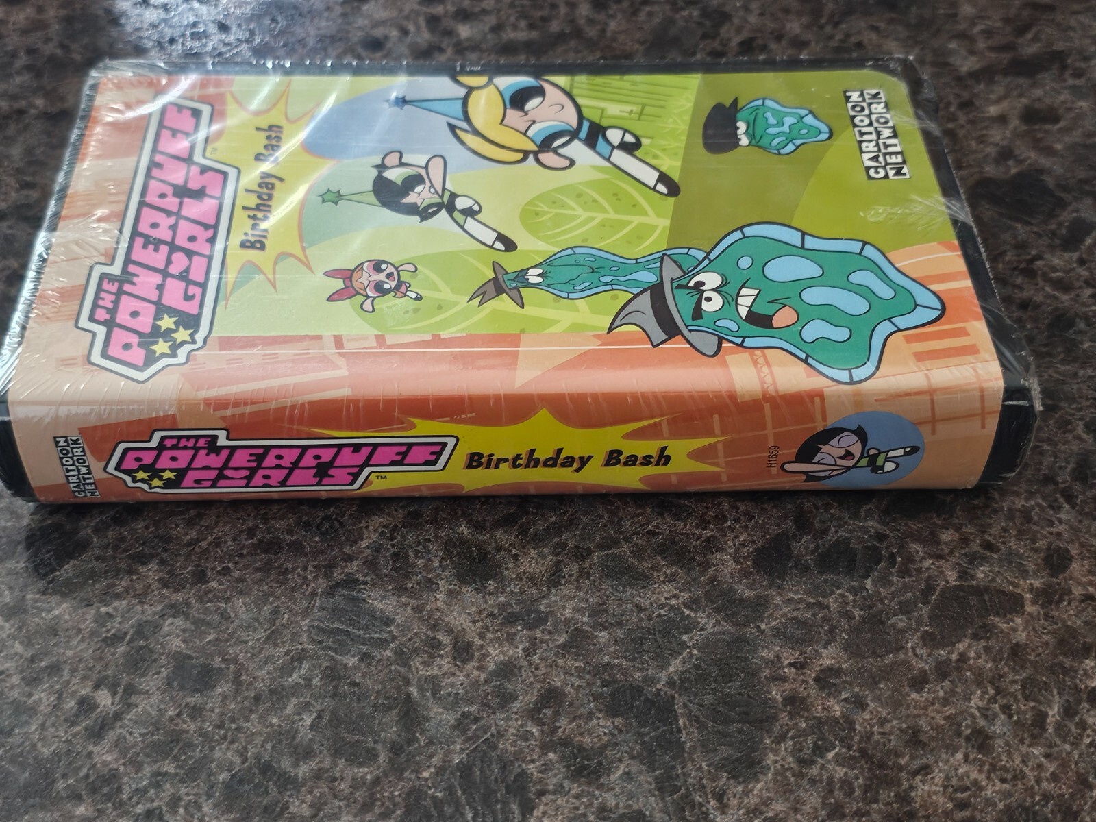 The Powerpuff Girls - Birthday Bash (VHS, 2000, Clam Shell) for sale ...