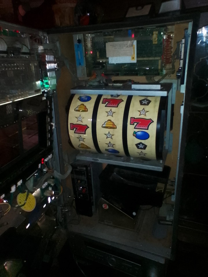 Yamasa 27 Lines Table Top Slot Machine | eBay