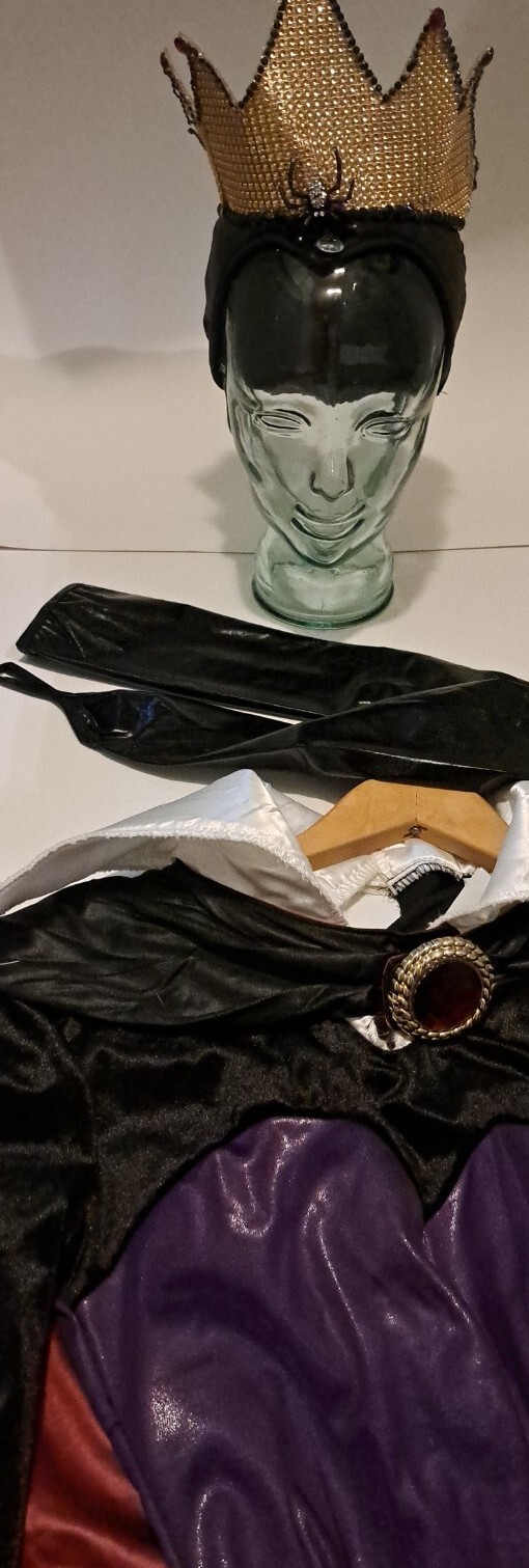 Disguise Womens Deluxe Snow White Villains EVIL QUEEN… - Gem