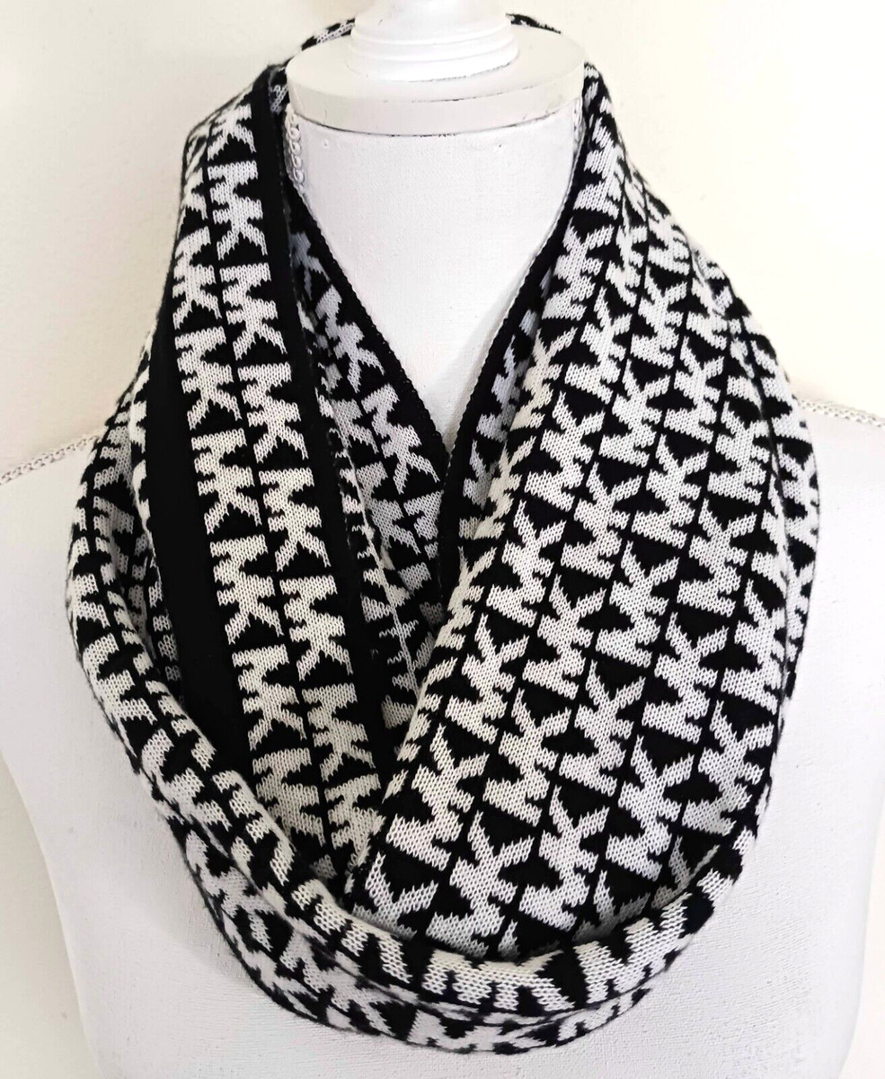 Michael Kors Logo Background