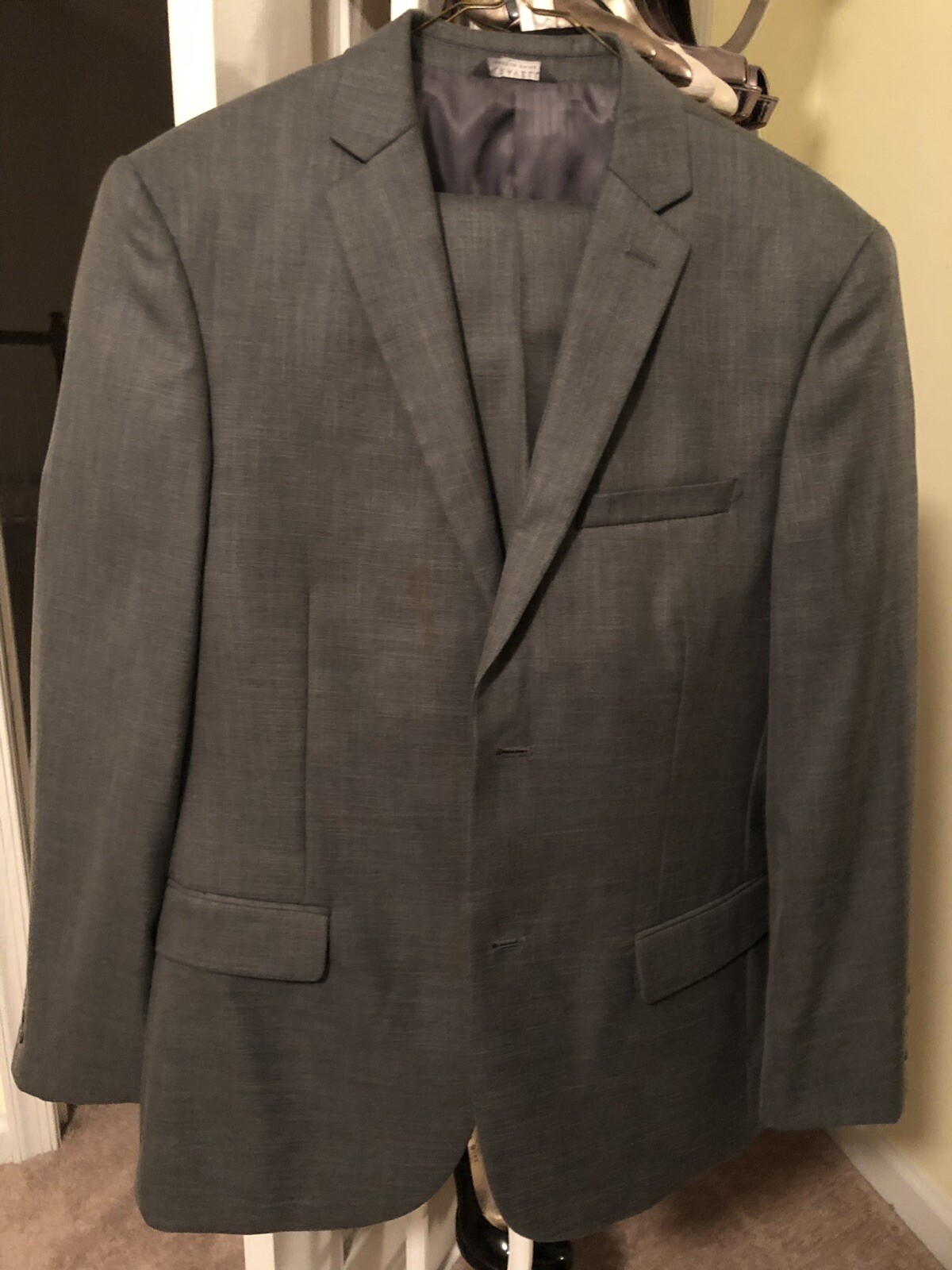 Caravelli Slim Fit Suit Grey Gray 32R 38S Worn Once 3 Piece with Vest ...