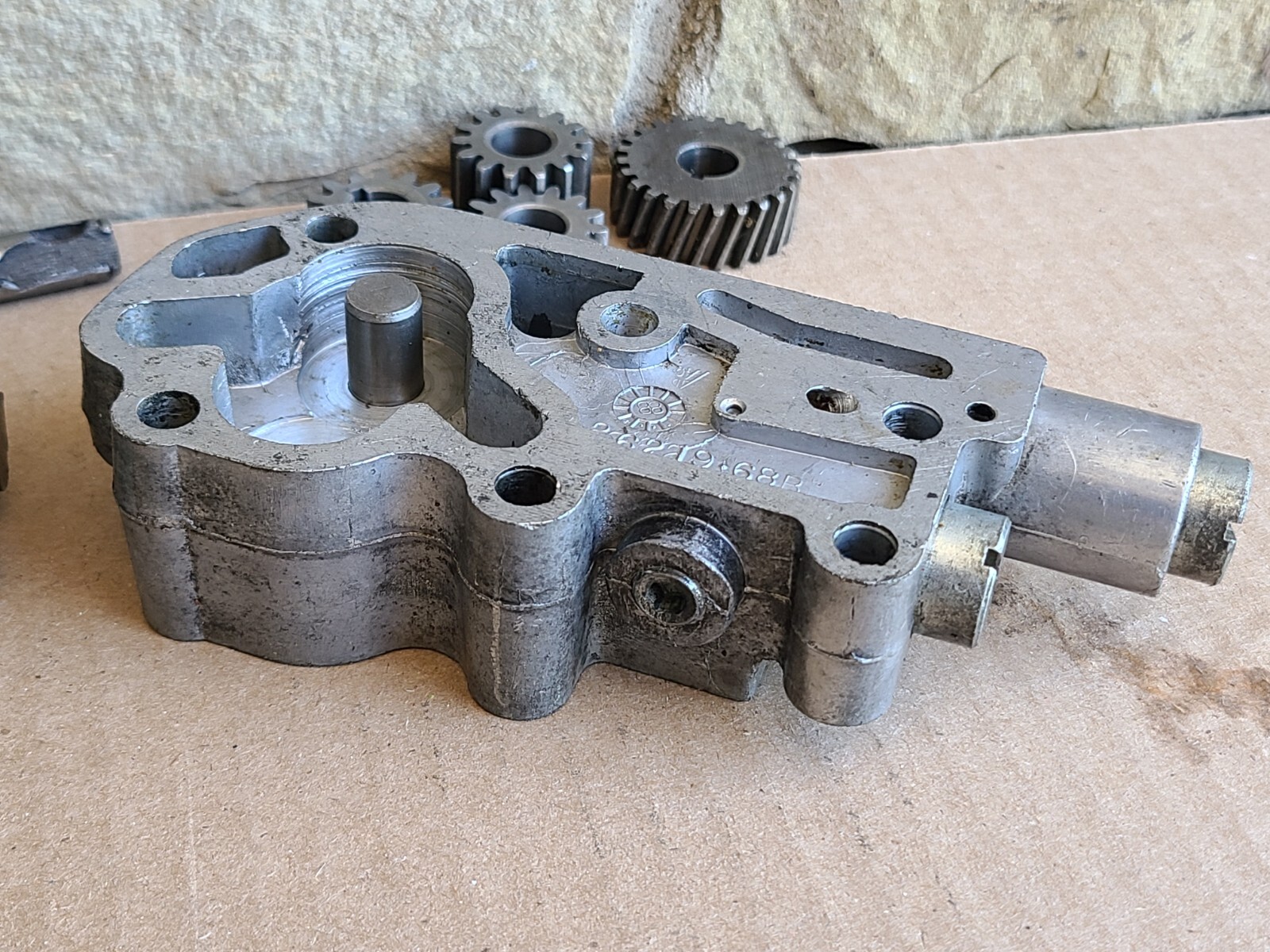 HARLEY DAVIDSON SHOVELHEAD EVO MOTOR OIL PUMP HOUSING 26219-68B OEM | eBay