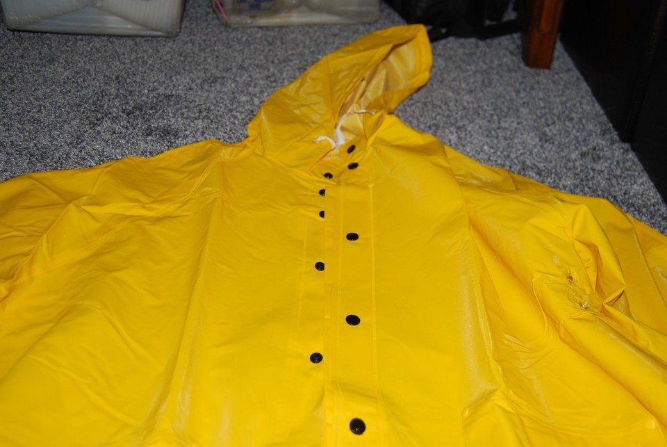 NEW PVC Rain Jacket Yellow PVC Raincoat W Drawstring Hood XL 48-50 ...