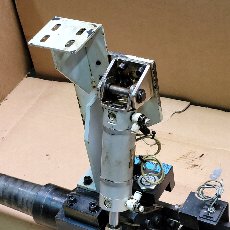 PARTS CATCHER ASSEMBLY FROM DOOSAN PUMA TT1800S CNC LATHE | eBay