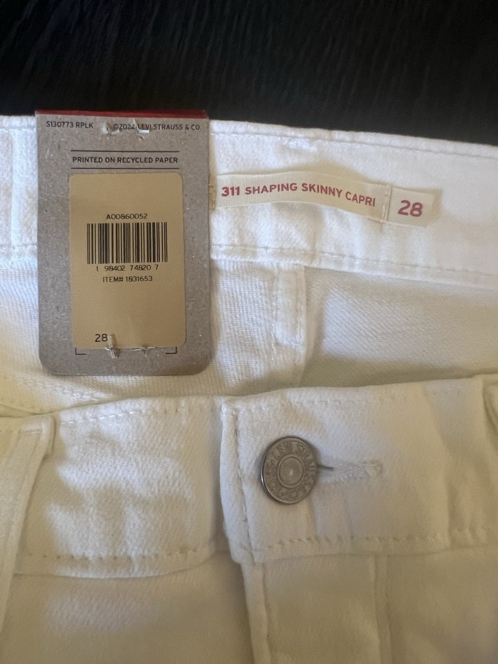Levi Strauss 311 Shaping Skinny Capris Size 6/28 Brand New with Tags | eBay
