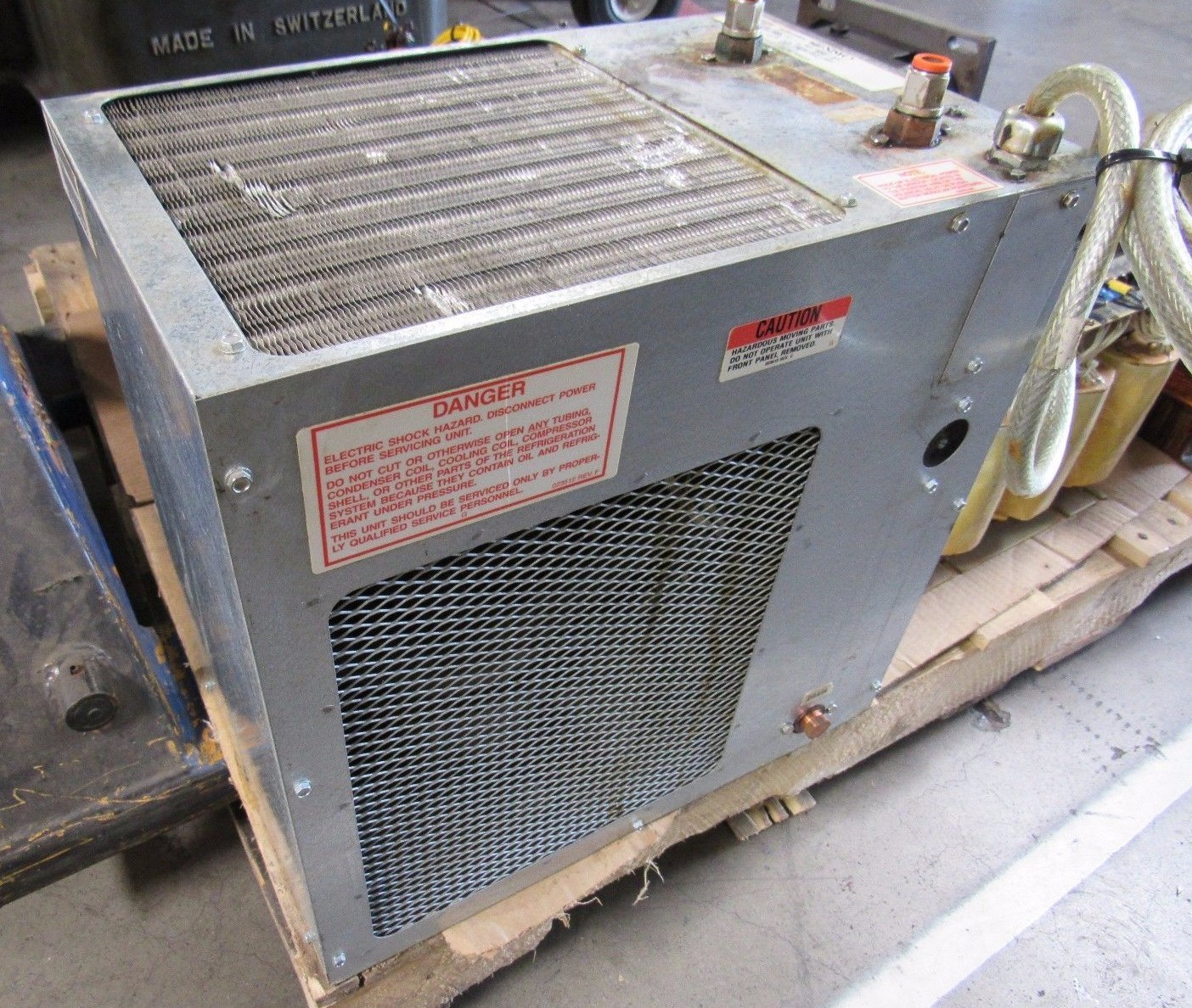 OASIS CHILLER SYSTEM - MODEL: RLF8Y-D100, FROM CINCINNATI MILACRON ...