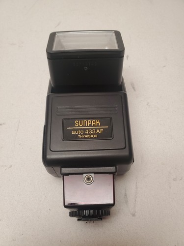 CANON AE-1 SPEEDLITE NIKON 35MM FILM CAMERA STROBE Sunpak Auto 433 AF ...