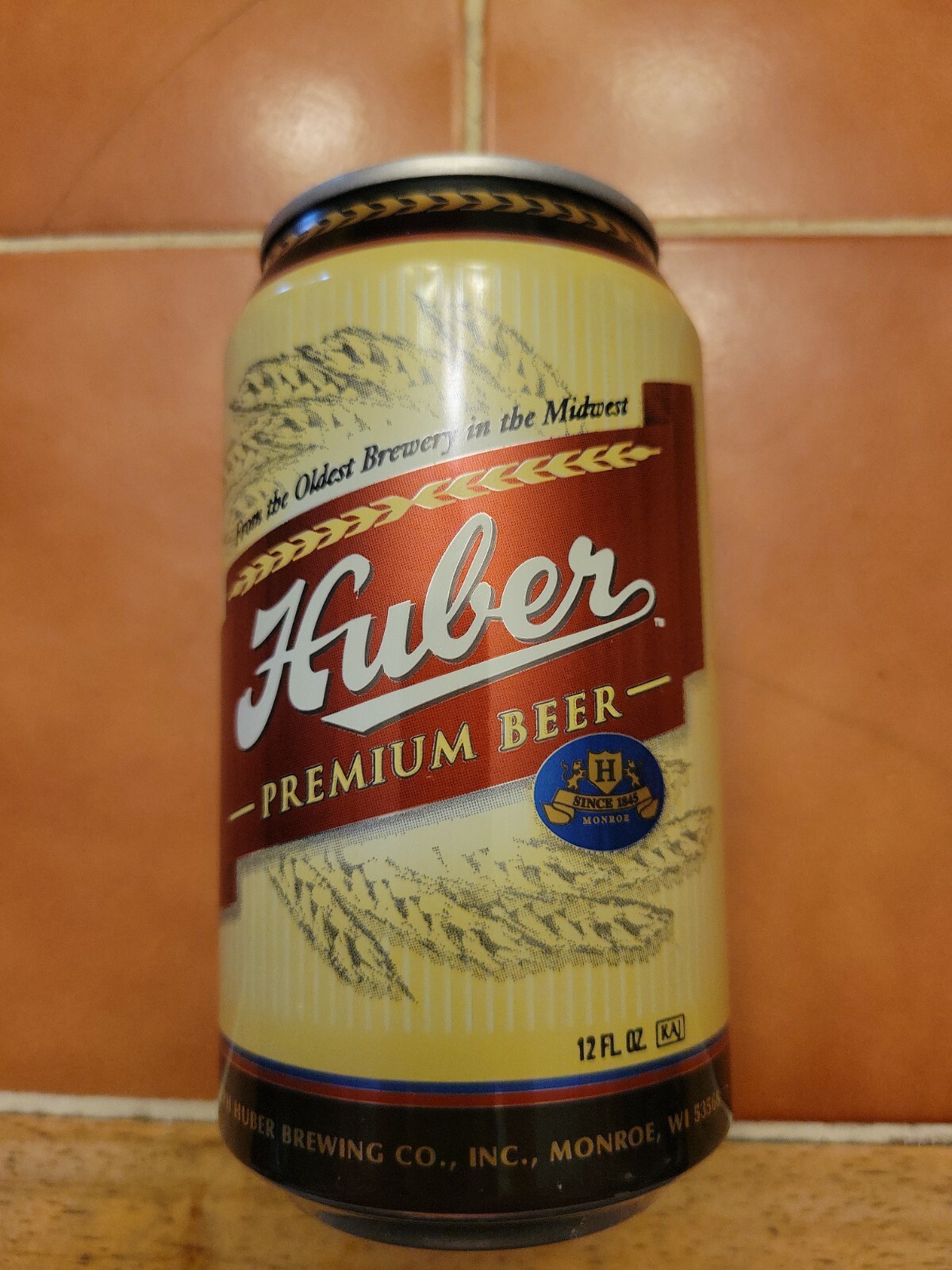Huber Premium Beer 12 oz Can Joseph Huber Brewing Co Monroe Wisconsin ...