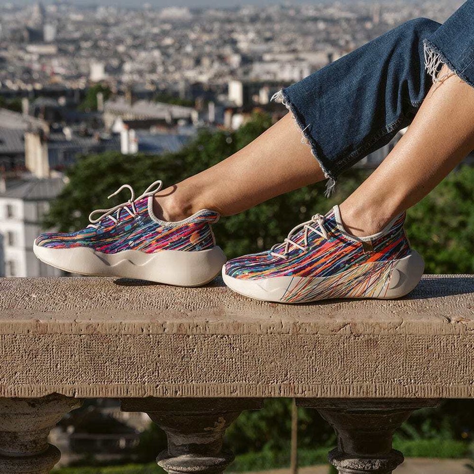 Women's Size NWT UIN Slip On Shoes Canvas Comfortable "Fleeting ...