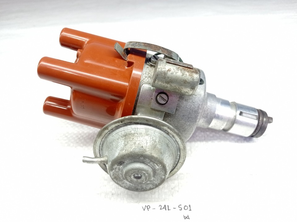 VW Beetle Type 1 '73-'74 Ignition Distributor Bosch 0 231 170 034 Z42 ...