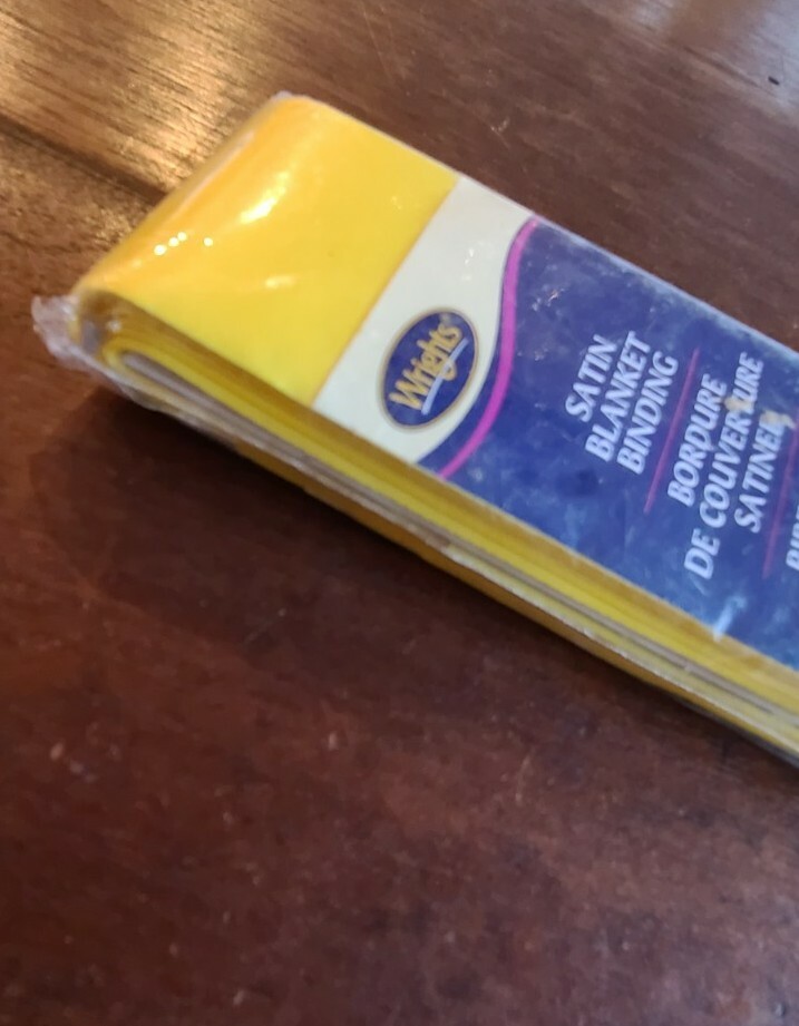 NEW Wrights YELLOW Polyester Satin Blanket Binding PC794 -- 4 3/4 yds ...