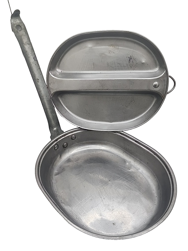 US MILITARY ISSUE FIELD MESS KIT 1944 WWII KNAPP MONARCH CO M-1942 B3 ...