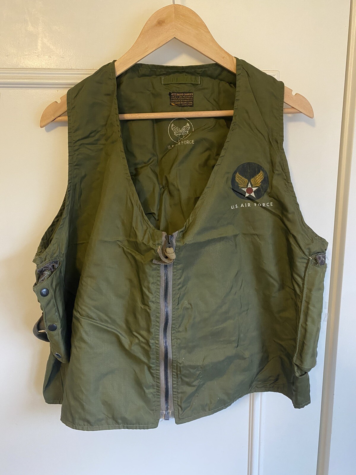 USAF TYPE E-1 SURVIVAL RADIO CARRIER VEST | eBay