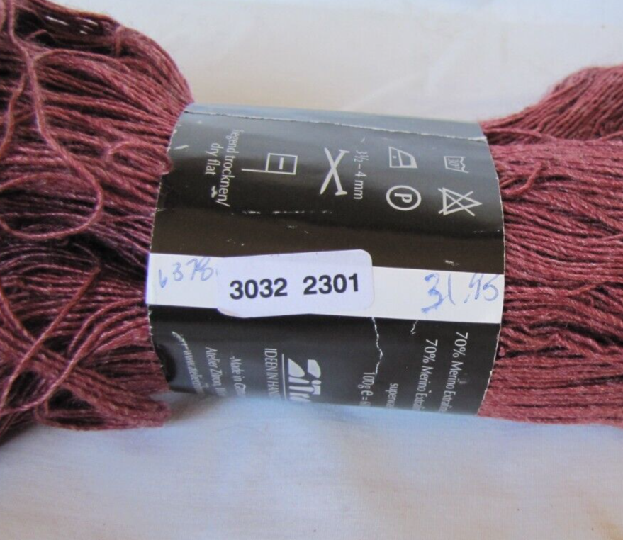 Zitron Filisilk Merino wool/silk blend yarn - Color #3032 Boysenberry ...