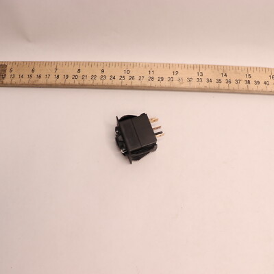 Wesgarde Rocker Switch 8 Terminal Base 1 Pole 20A 12VDC V6D1D66B-00000 ...