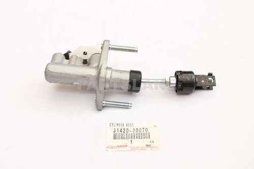 Toyota Camry Celica Scion tC OEM Genuine Clutch Master Cylinder 31420 ...