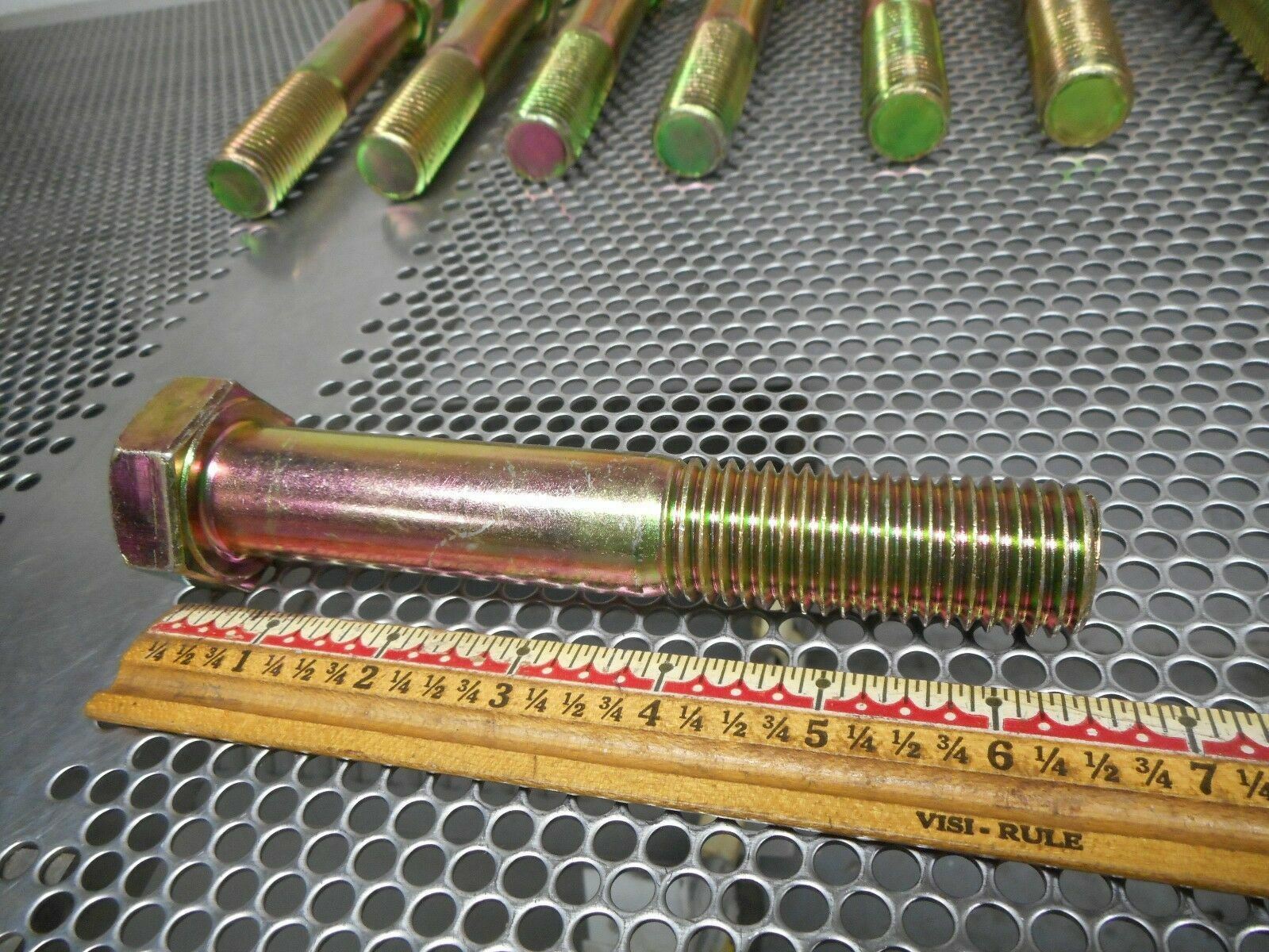 Brighton Best 455682 1-8X6 NC Hex Cap Screws G8 H.T. Zinc Yellow 5 ...