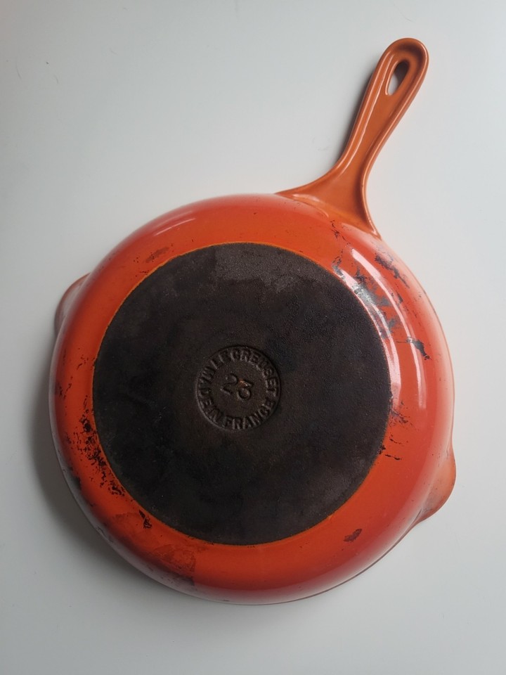Le Creuset Medium Frying Pan (No.23) | eBay UK