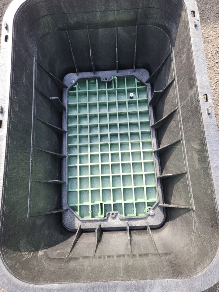 Underground Vault Pull Box Enclosure Plastic Utilities Pencel Quazite ...