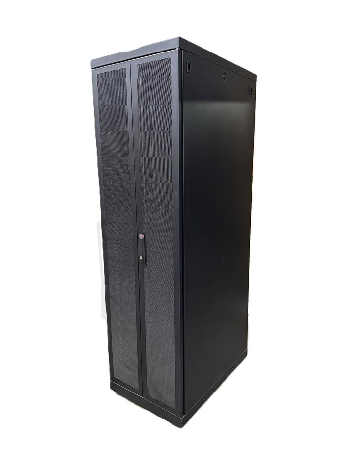 APC AR2100BLK NETSHELTER SX 42U SERVER RACK AR3100 Enclosure | eBay