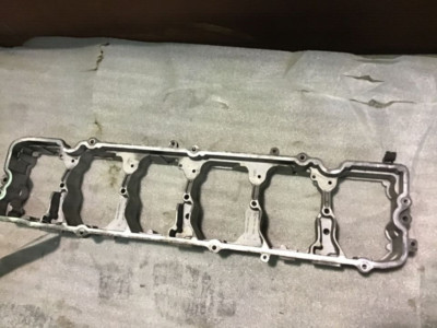 3967266 Cummins rocker housing for ISC ISL 8.3 | eBay