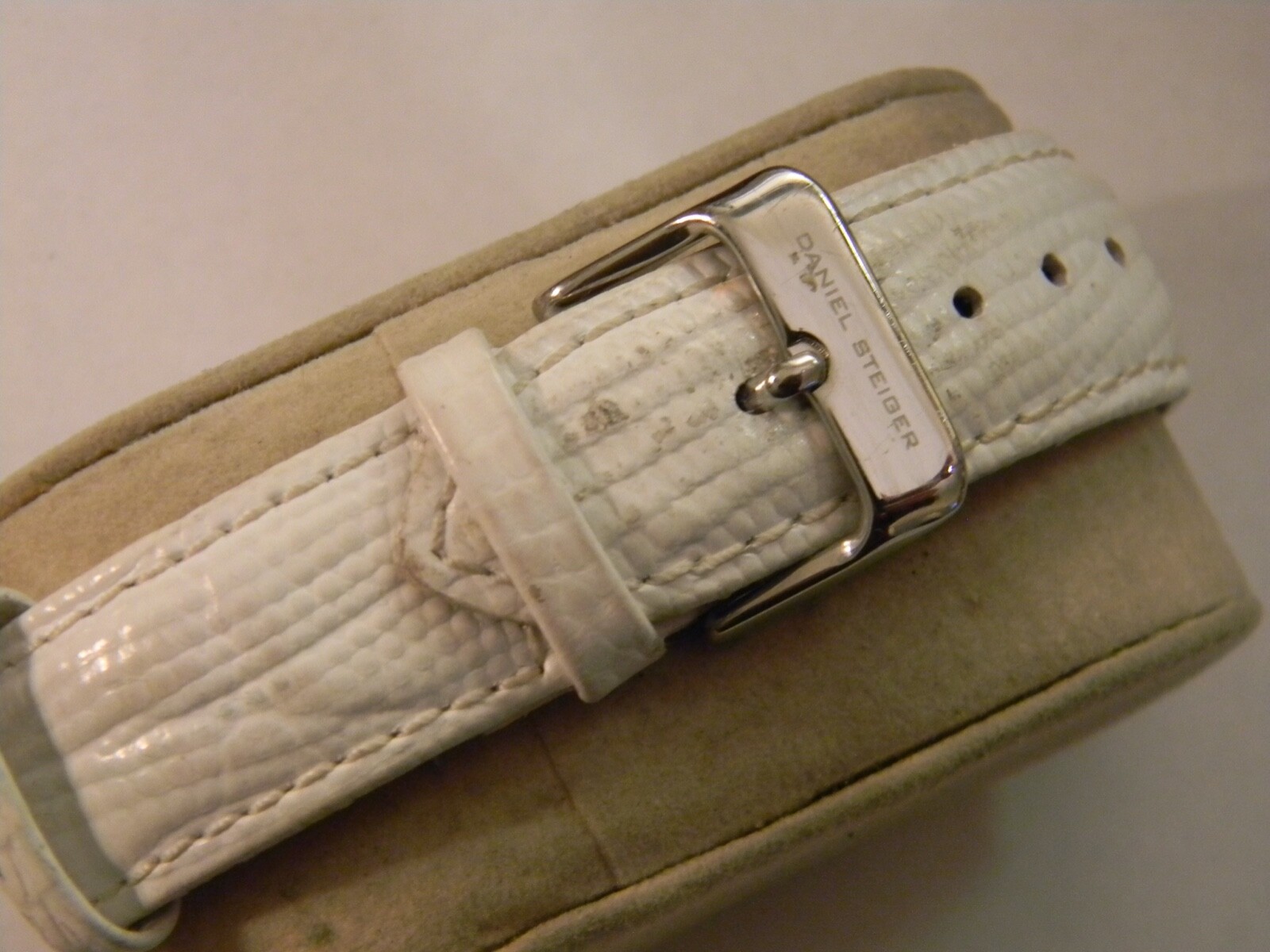 DANIEL STEIGER MOP 30 DIAMOND MODA LTD ED. QUARTZ LADIES WATCH -RUNS ...