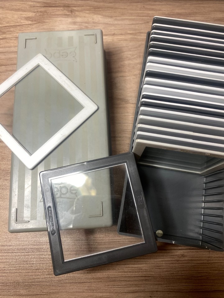 Super rare box of 20 Slide mounts Frames 6x6 medium format 120 Gepe ...