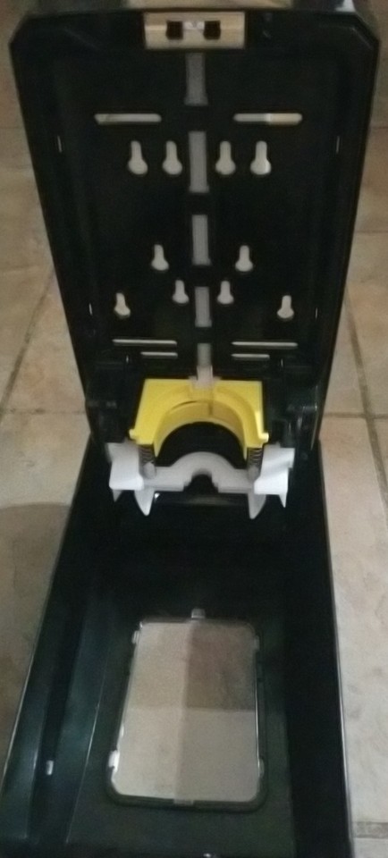 KleenLine High Capacity Manual Hand Soap Dispenser 5271-06-BCE00YL ...